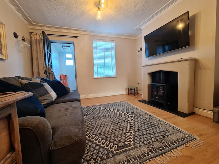 Cosy East Coast Cottage Retreat - Great Yarmouth