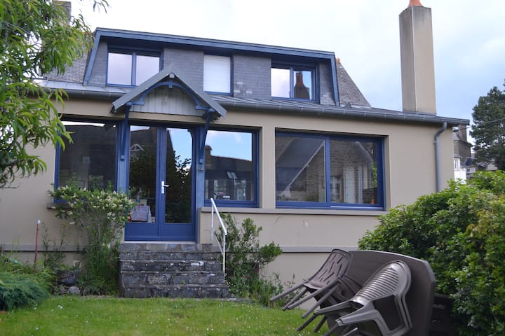 Maison De Vacances Vue Sur Mer - Cancale