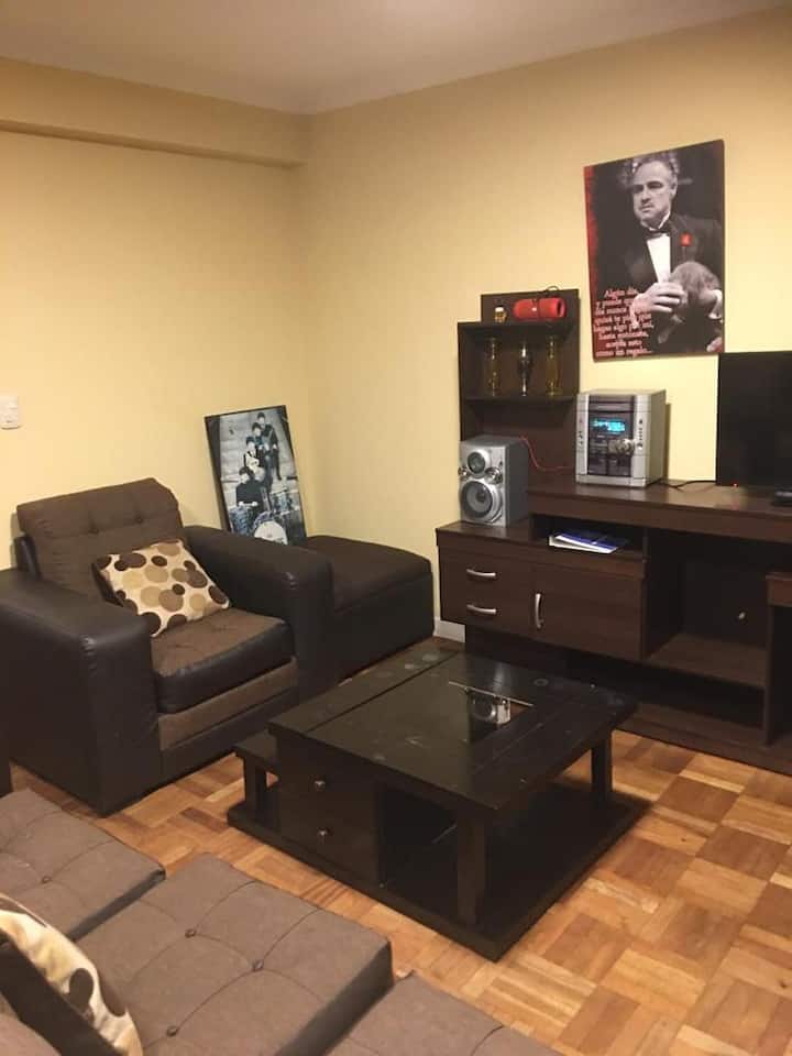 Tipo Casa Zona Sur Final Irpavi - La Paz