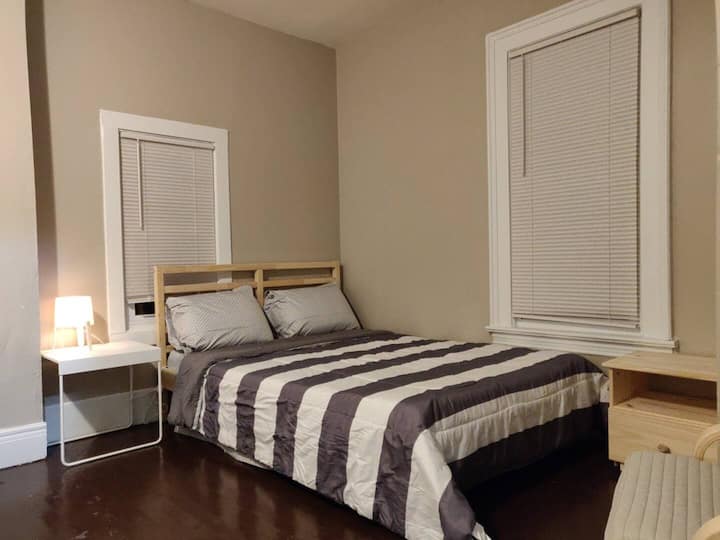 Apartment In Syracuse! - Syracuse, NY