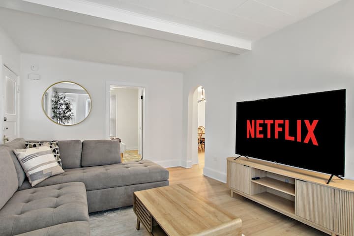 The Evanston Gem | 4 Bedroom 2 Bath | Luxury House - エバンストン, IL