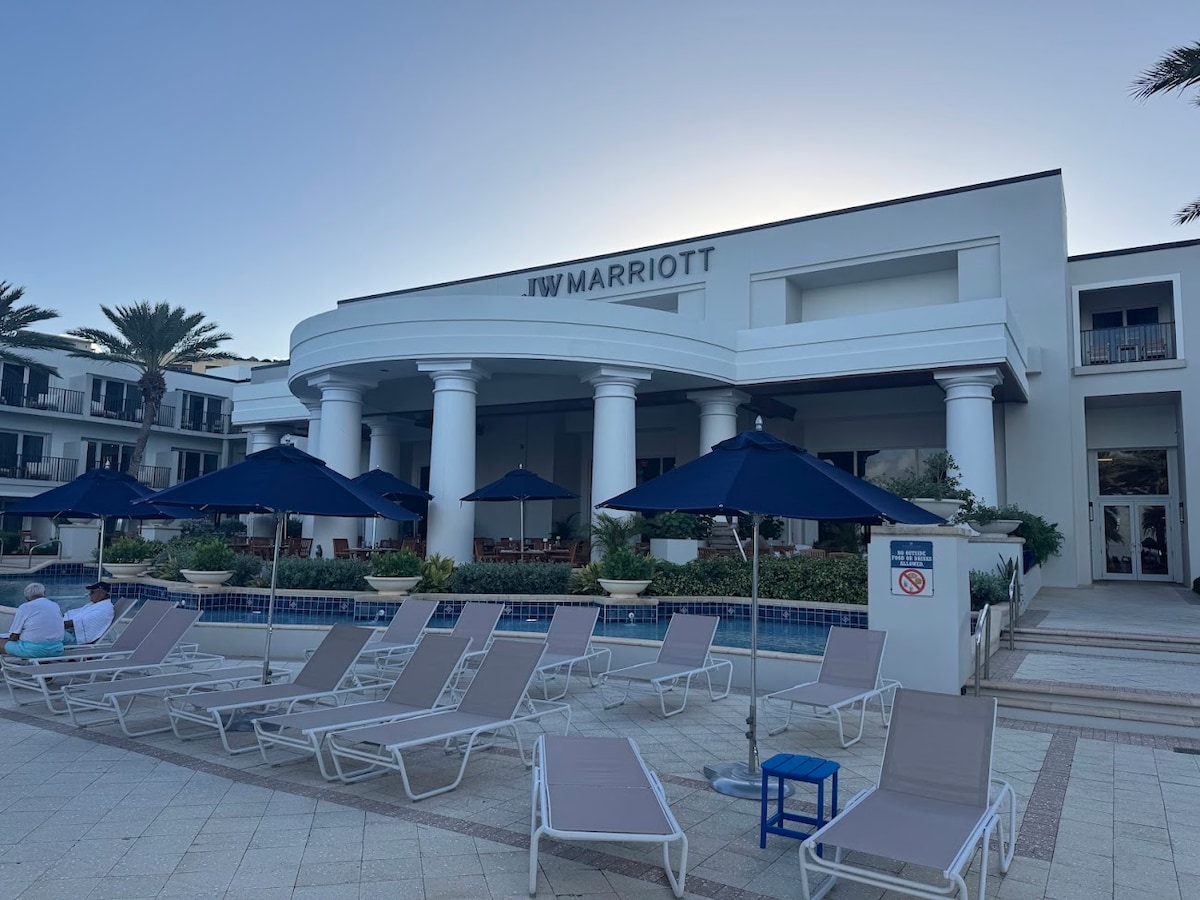 Saint-Martin Dawn Beach condo en bord de mer 2 100 pieds carrés ...