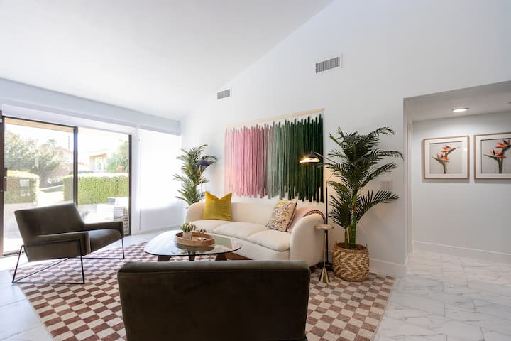 All New Mid-century Modern Condo - Palm Desert, CA