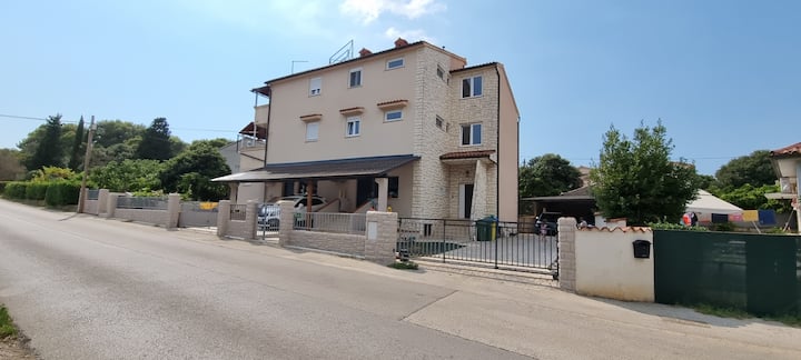 Apartment Oeny - Pula