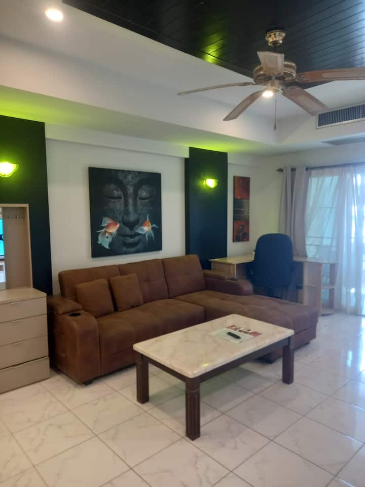 Three Bedroom In Center Patong - Patong Beach
