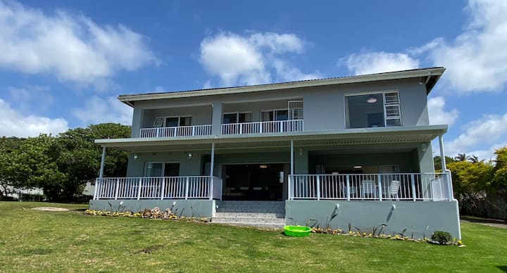 Beach House Family Holiday - Port Edward