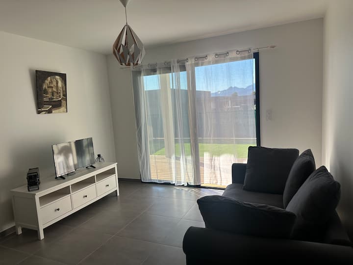 Appartement T2 Proche De La Mer Et Des Commerces - Ghisonaccia