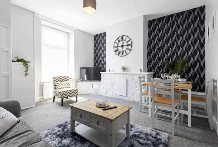 Cosy 2 Bed House For Contractors - Clitheroe