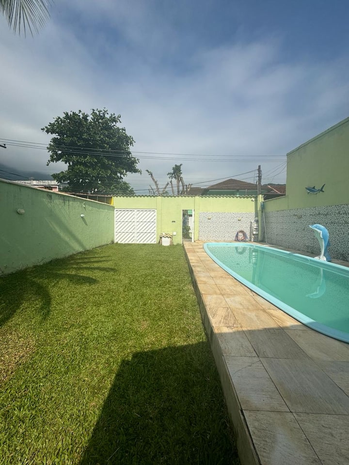 Casa Com Piscina Em Vila Muriqui - Mangaratiba