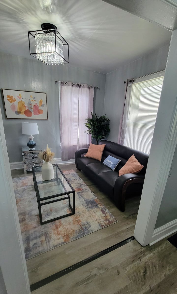 Whole House Serene Downtown Stay | Welcomed - Rochester, NY
