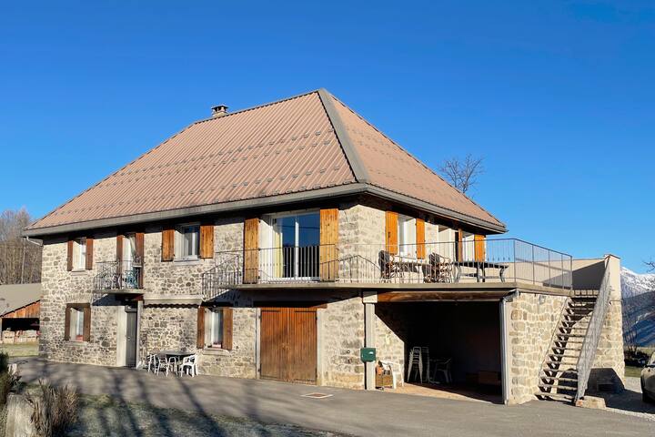 Appart T3 Dans Maison En Pierre - Lac du Milieu