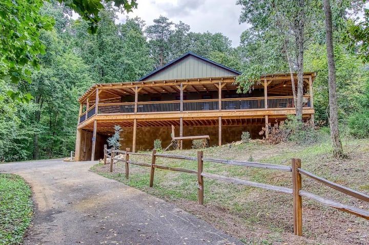 Big Bear Lodge - Sevierville, TN