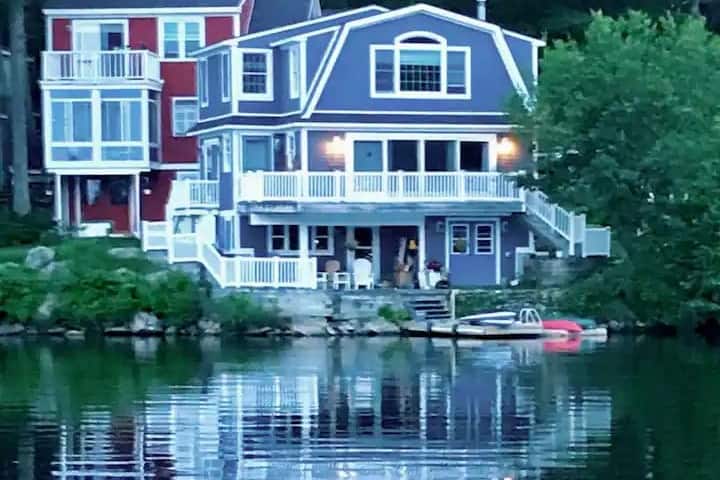 Kiki's Hide-a-way On The Lake - New London, NH