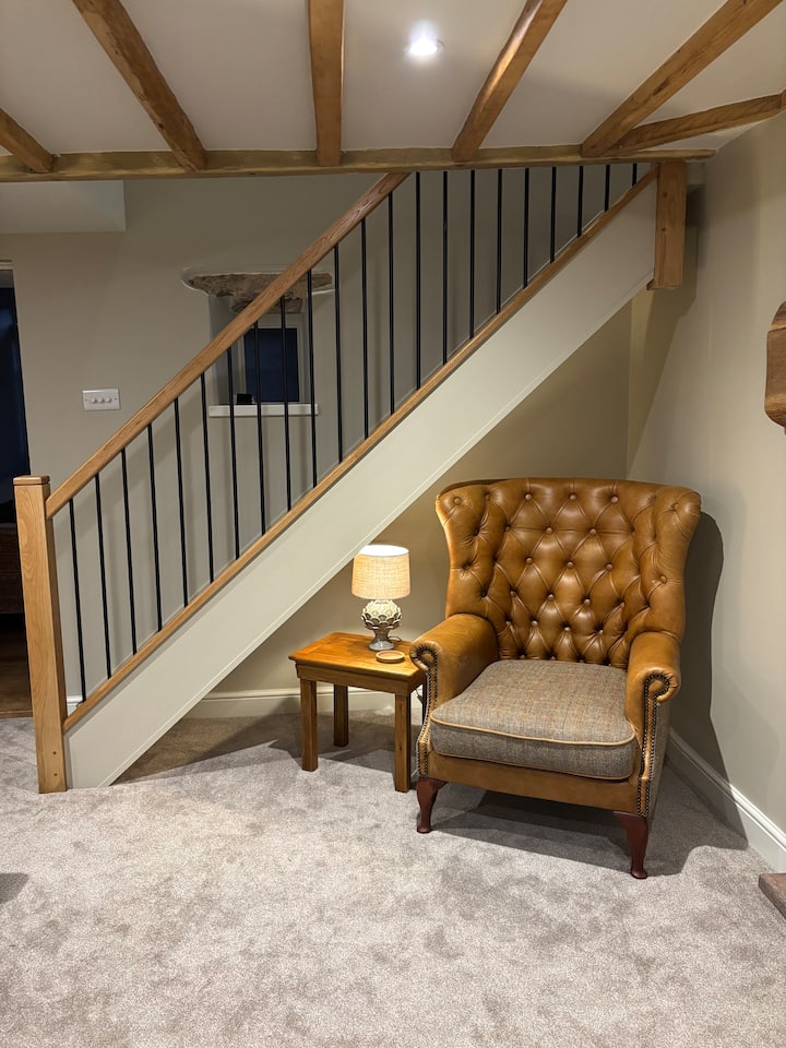 Charming 2-bed Welsh Cottage - Mold