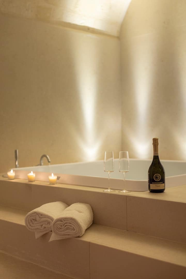 Suite Di Lusso Con Spa Privata In Camera - Matera