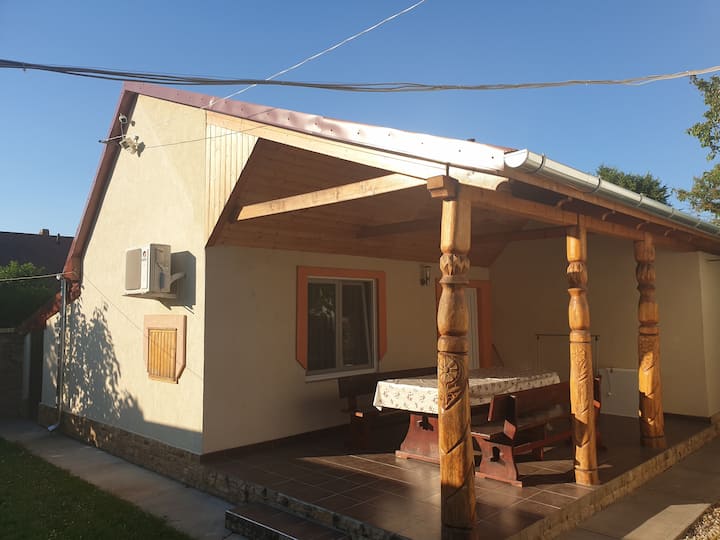 Nice House 350 M. From Balaton. Bf11_ap6 - Balatonfenyves
