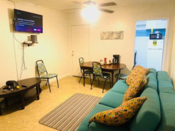 Simple Cozy Apartment - Nasáu