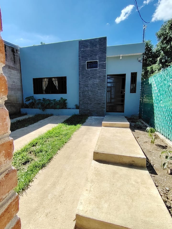 Residencia En Santa Ana - Santa Ana