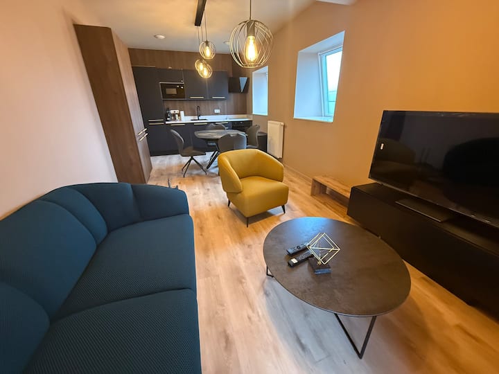 Appartement Moderne Confortable - モンス