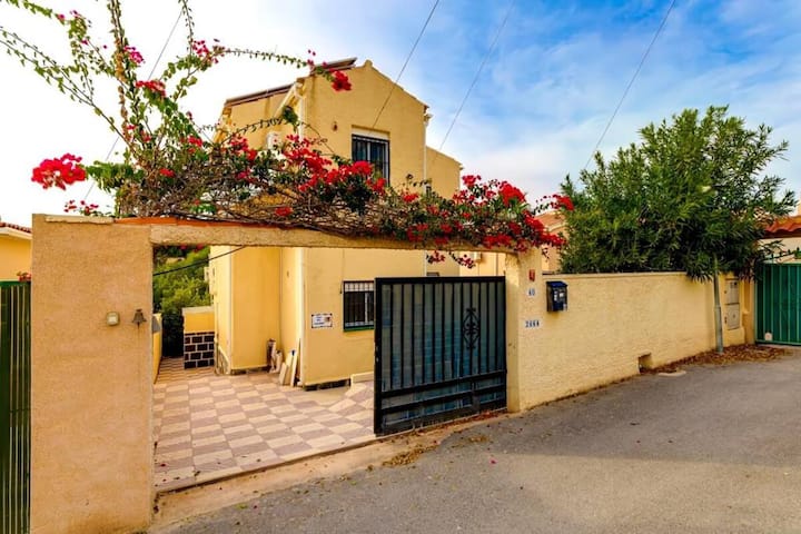 Maison Avec Piscine Privée - La Marina