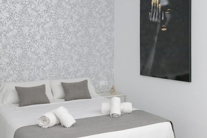 Noa Ros Lil Suites - Alicante