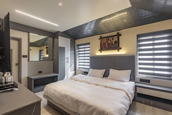 Villa Euphorialuxury Deluxe Room - 우다가만달람
