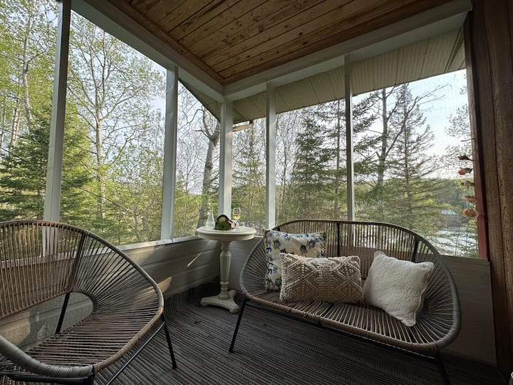 Le Chalet St-mathieu - Bord De Lac Et Détente - Shawinigan