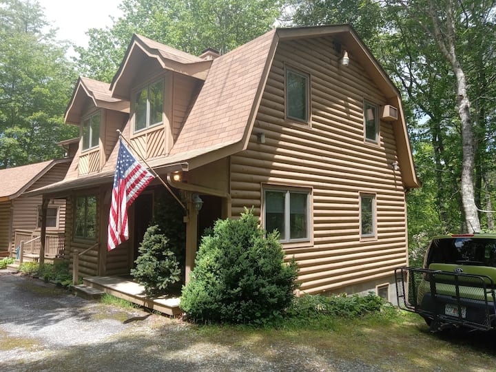Blackbeary Hideaway For Fun! - Cashiers, NC
