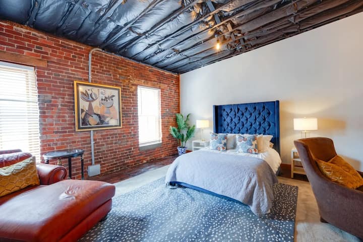 Downtown Historic Condo Near Lu - Lynchburg, VA