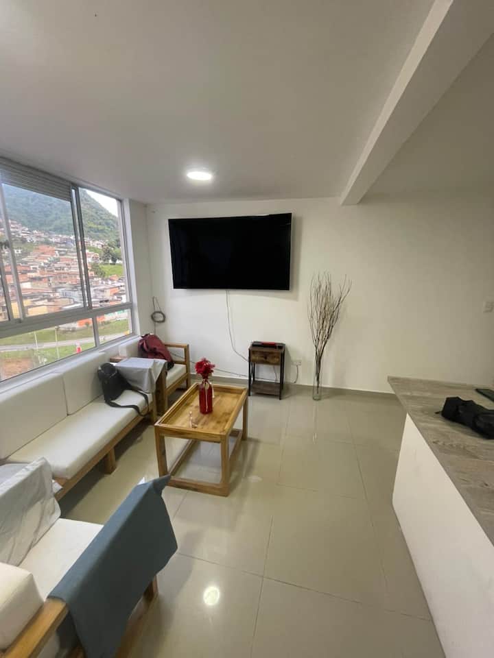 Apartamento 3 Habitaciones Cerca Cable Aéreo - Manizales