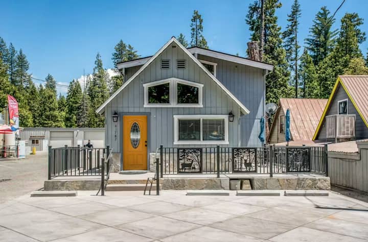 3br Cabin In The Heart Of Shaver - Shaver Lake, CA