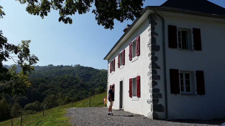 Maison Au Pays Basque Souletin - La Pierre Saint-Martin