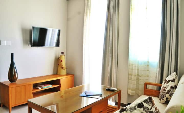 6-bedroom Beachfront Stay - Near Airport & City - Maldives