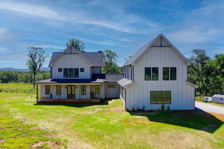 7bd Dahlonega | 2 Units + Arcade + Fire Pit + Pets - Dahlonega, GA