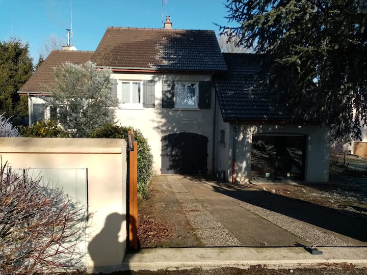 Appartement Près Du Centre Ville - Paray-le-Monial
