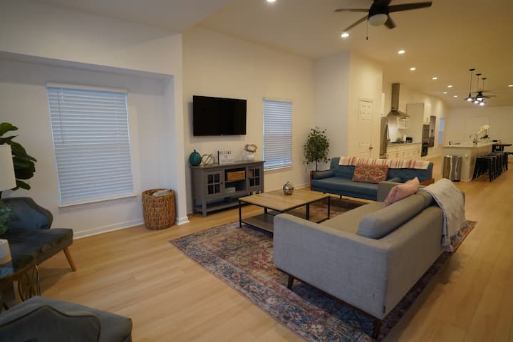 Madison House - Dallas, TX