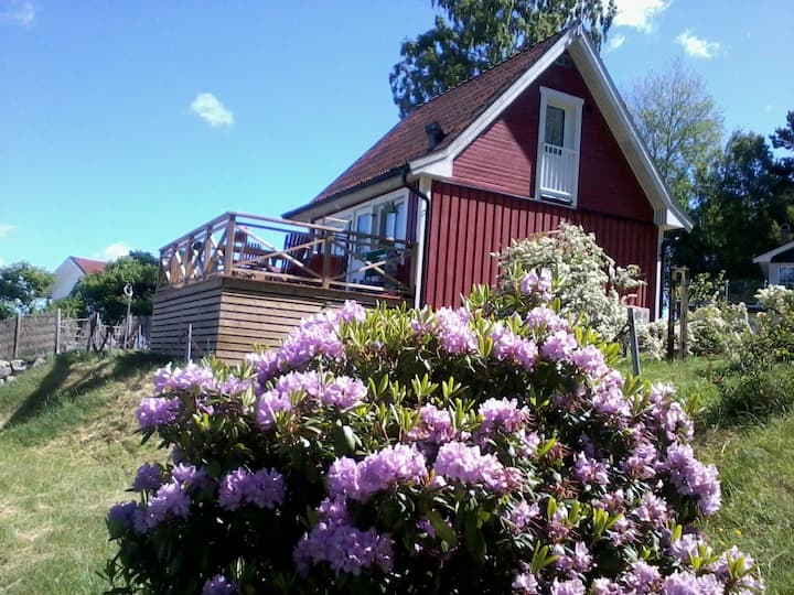 Gästhus I Ekerö
Sjöutsikt öVer Mälaren
Privát Värd - Ekerö