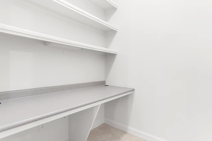 Upscale King 1br Suite—mins To Downtown Raleigh! - Cary, NC
