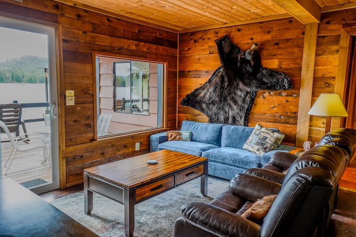 Coveside Pack Cabin - Ketchikan, AK