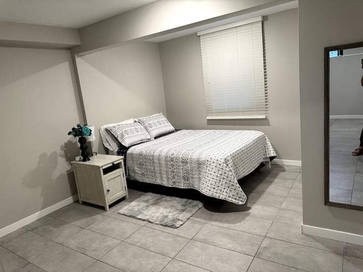 Elegant Simplicity Gem Basement - Minnesota