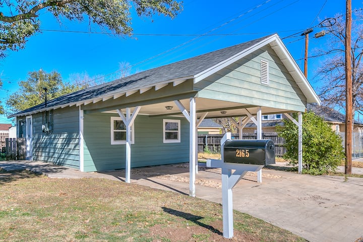 2br/1ba Newly Renovated Casita - San Angelo, TX