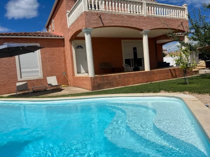 Villa Au Soleil+ Piscine Privée - Saint-Gilles