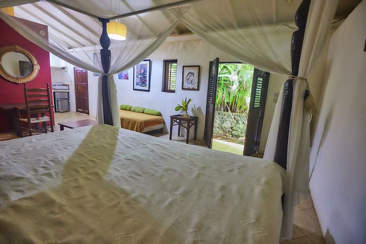 Rum Kai: A Cozy Riverside Escape - Dominique