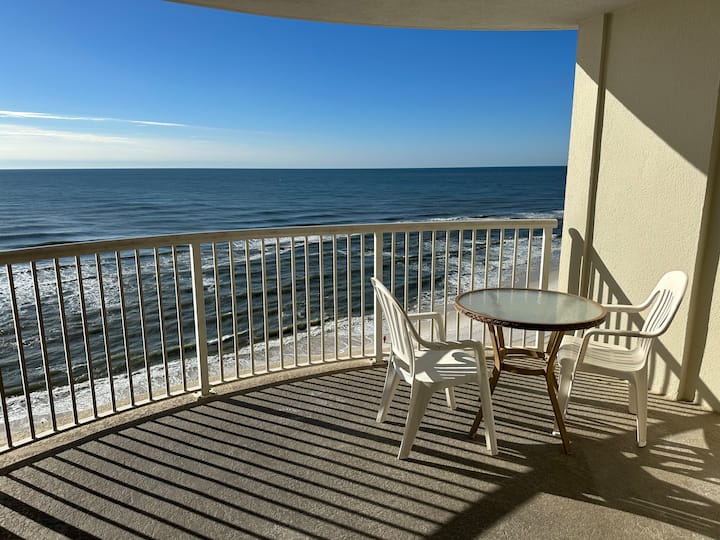 Gulf Front Condo W/ Spectacular View And Pool - Gulf Shores, AL
