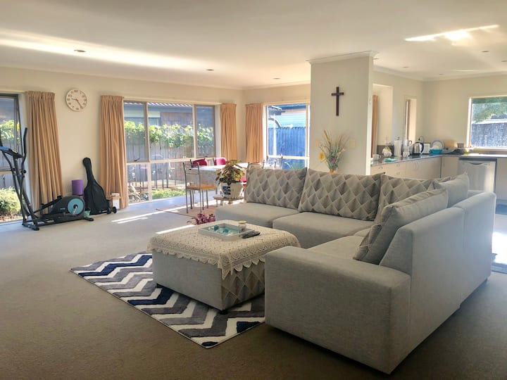 Comfy Room (Double) In Pukekohe - Pukekohe Hill