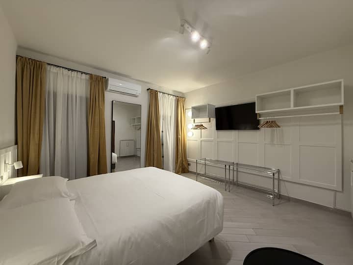 Yome - Borgo Dei Greci 17 - Firenze