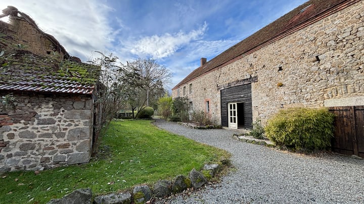Renovated Farm In French Nature - Creuse