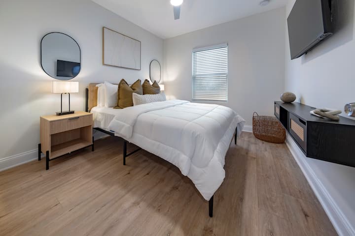Modern Downtown Orlando Getaway - Winter Park
