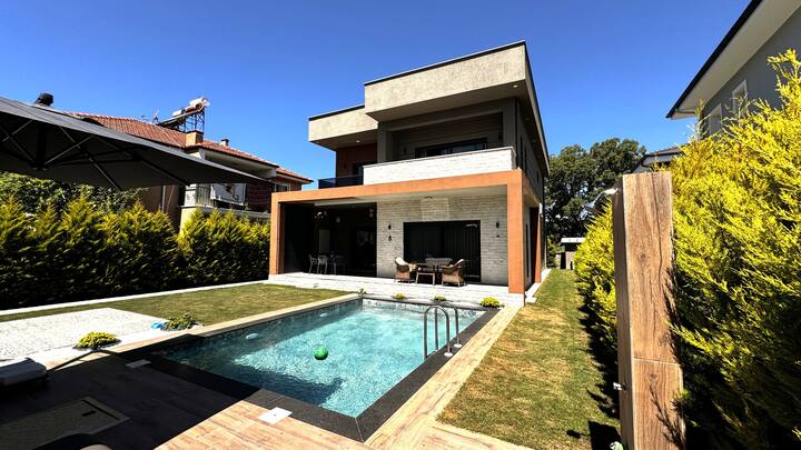 Villa 2 Eylül Yeni Eşyalı Havuzlu Merkezi Lokasyon - Dalaman