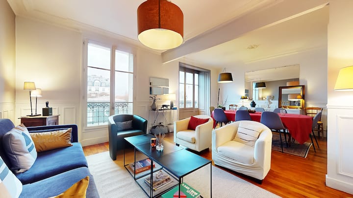 Spacious 2 Bedroom Apartments - Courbevoie